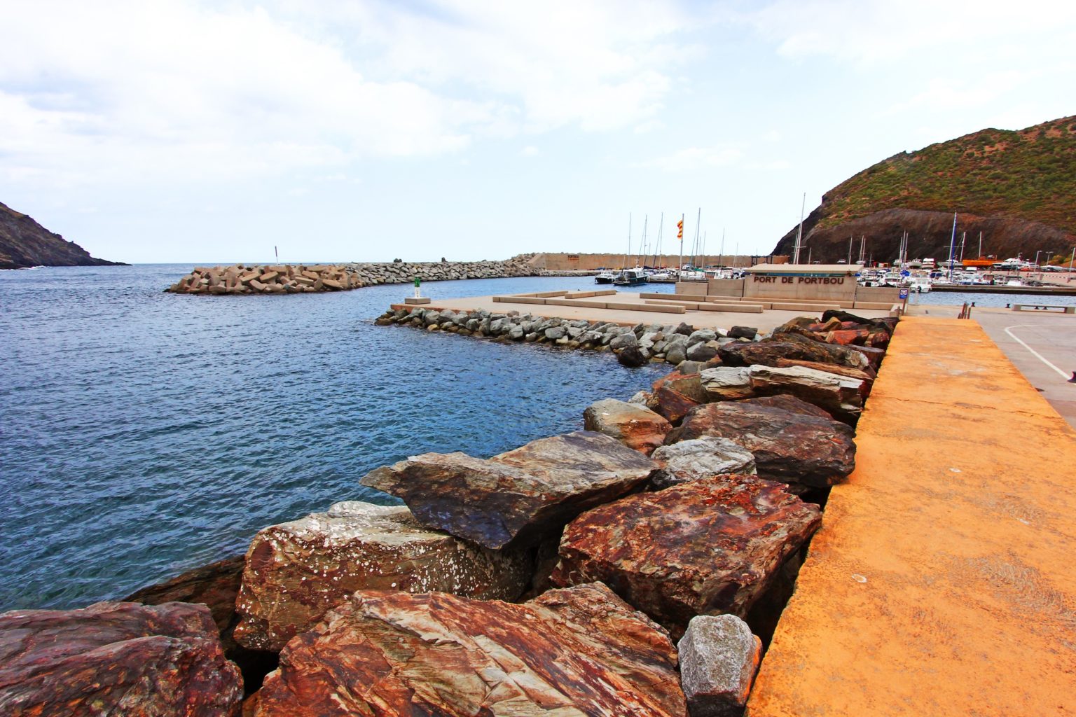 Portbou, village | Au sud des Pyrénées 2025