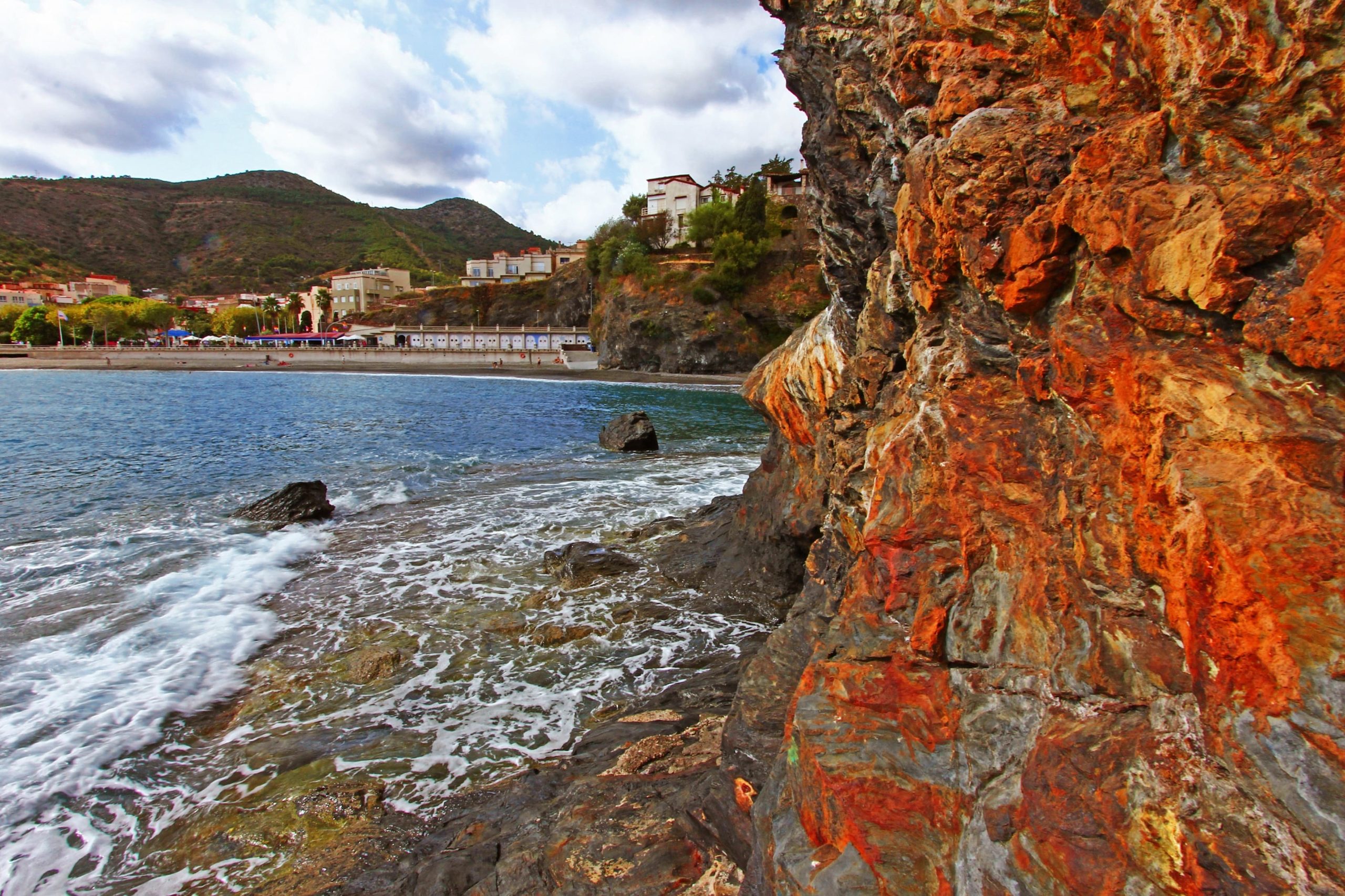 Portbou, pueblo | Au sud des Pyrénées 2023
